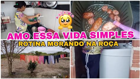FIQUEI CHOCADA TODO DIA TENHE ROUPAS ACUMULOU ROTINA MORANDO NA ROÇA