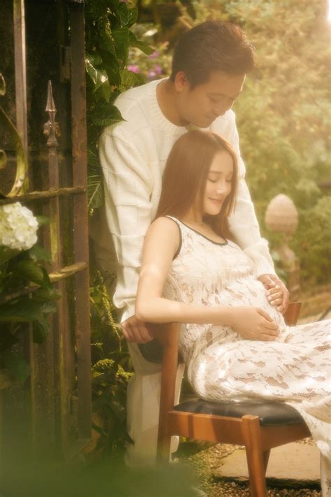 Trường Giang Nhã Phương Tung Bộ ảnh Kỷ Niệm 5 Năm Ngày Cưới Nhưng Cô
