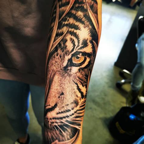 Matts Gallery Soular Tattoo