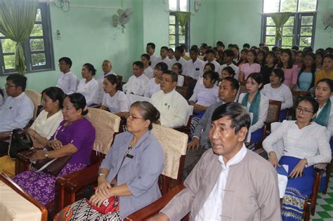 မွန်ပြည်နယ် လမ်းပန်းဆက်သွယ်ရေးဝန်ကြီး ဦးတင်စန်းနိုင် ၂၀၂၄ ၂၀၂၅ ပညာသင