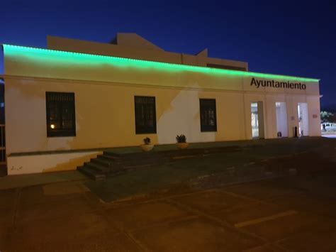 El Ayuntamiento De Tías Se Ilumina De Verde El Domingo Para Celebrar El