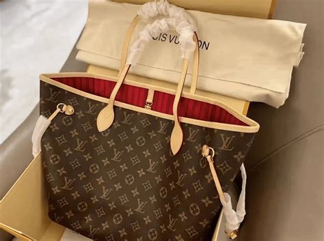 Classic Lv Before Each Shipment We Will Take A Photo Of The Customers Product In Kind And We