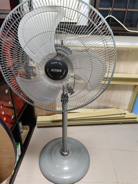 24 Metal Blade Stand Fan Tv And Home Appliances Other Home Appliances