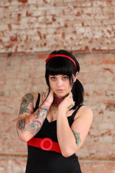 The Abc´s Of Beauty Chelsea Vittorio Aka Radeo Suicide Galería 2
