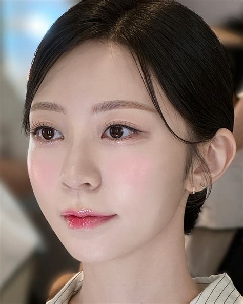 ᴸᴼᴵᴿᴱᴮ 구월동메이크업 송도메이크업 루아르비 승연부원장 핑크메이크업 🩷 본식 메이크업만 따로 진행해주셨던 지희신부님