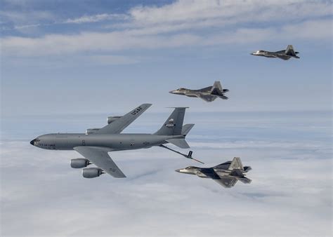 Usaf F 16s Ran Critically Low On Fuel After Iran B 2 Strike Mission