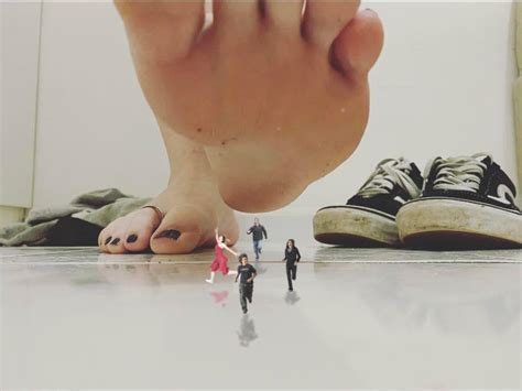 Giantess Little Toys By Giantesselizabeth On Deviantart