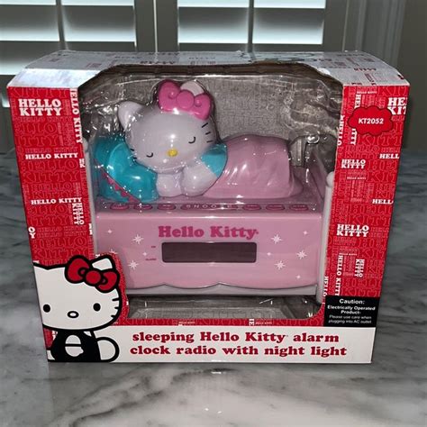 Brand New In Box Hello Kitty Alarm Clock Radio With Night Light Hello
