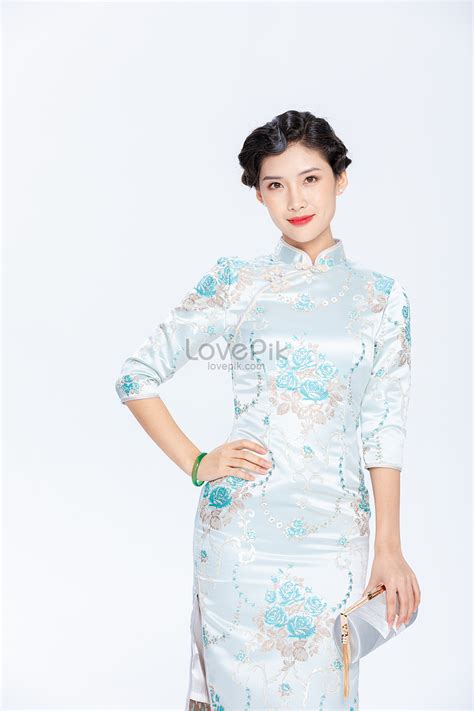 중국 스타일 치파오 우아한 여성 사진 무료 다운로드 Lovepik