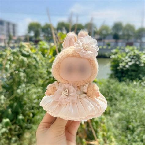 Labubu Blind Box Sitting Puff Labubu Doll Outfit Floral Ruched Skirt