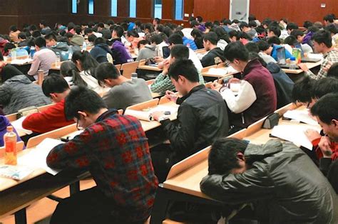 全北京最優秀的學生有七成都在這補習！一窺中國「學霸開的補習班」如何複製菁英教育 風傳媒