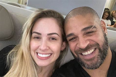 Adriano Imperador Passa Quarentena Com A Namorada E Se Declara Rd1