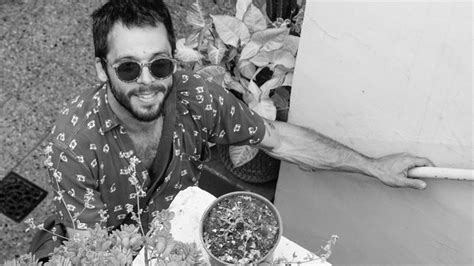 Cecilia Solá E Iván Chausovsky Invitan A Repensar Los Vínculos Personales Y Las Redes Sociales