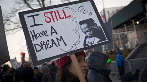 50 Ans Après Sa Mort On Fait De Martin Luther King Un Symbole Au Lieu