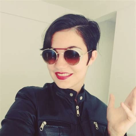 Short Hair Leather Jacket Sunglasses Women Short Hair Styles Fashion