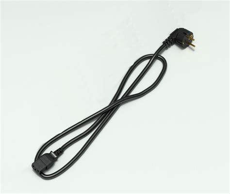 ЦМО Шнур питания с заземлением IEC 60320 C13/EU-Schuko, 10А/250В (3x1,0 ...
