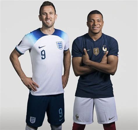 Harry Kane Sent Transfer Invite By Mauricio Pochettino Ahead Of England