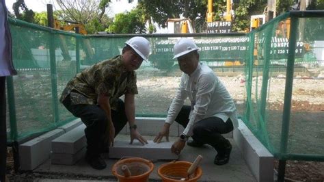 Letakkan Batu Pertama Pembangunan Kantor Kecamatan Kebayoran Baru Wali