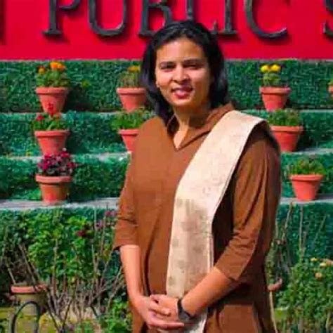 पिता हाईस्कूल पास और बेटी बनी Ips यूपीएससी में 111वीं रैंक लाकर रचा इतिहास