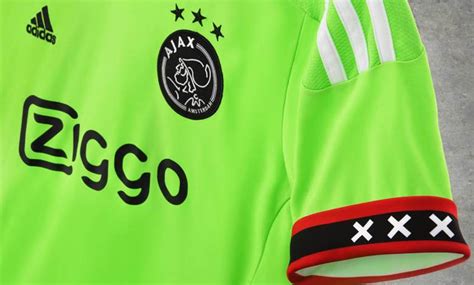 El Ajax sorprende con el diseño de su segunda equipación Periodista