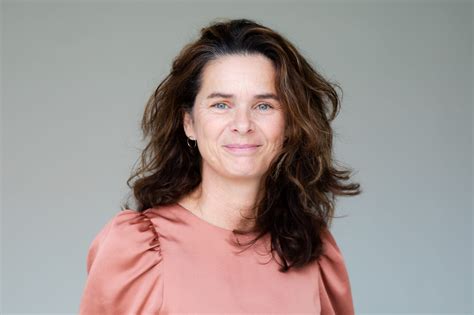 Ellen Den Hollander Laat Je Boek Schrijven