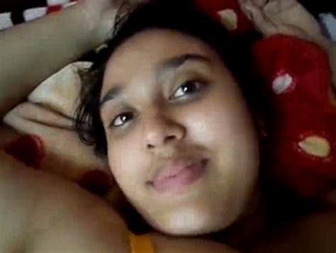 Desi Girl And Her Lover Have Anal Sex In MMS Video FapTape