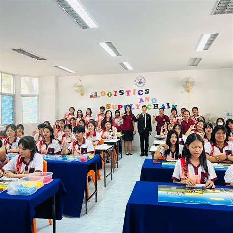 เลือกเรียนโลจิสดีอย่างไร🌹👌😃 แผนกวิชาการจัดการโลจิสติกส์และซัพพลาย