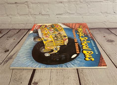 The Magic School Bus Explores The Senses By Joanna Cole Scholastic 1999