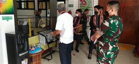 Pemantauan Dan Evaluasi Kinerja Penyelenggaraan Pelayanan Publik
