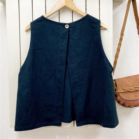 後ろあきベスト＊ブラック Hanasekai S Gallery Minne 国内最大級のハンドメイド・手作り通販サイト