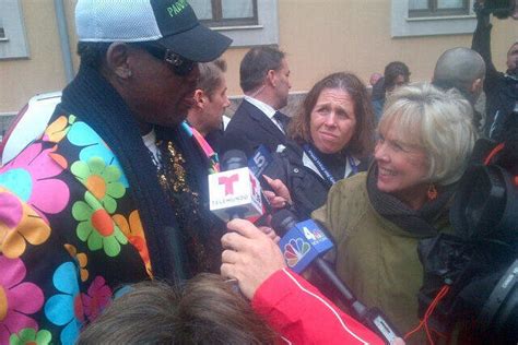 Dennis Rodman Purveyor Of Weird Rides In Popemobile While Clinging To Fame News Scores
