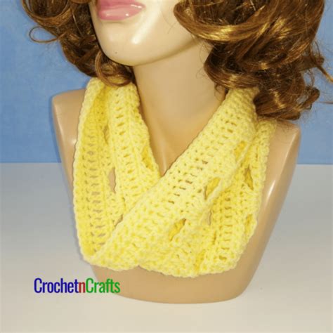 Simple Lace Cowl Crochet Pattern Crochetncrafts