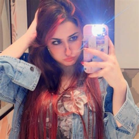 🍒eclair 🖤 Eclair Candy21 Snapchat Stories Spotlight And Lenses