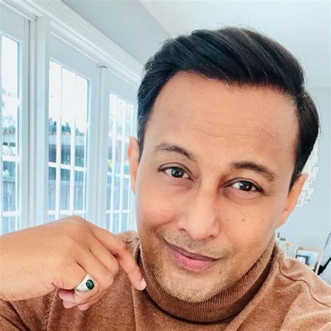 Sanjay Mitra Starringsanjaymitra • Threads Say More