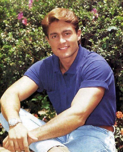 Fernando Colunga Joven Así Lucía El Actor Mexicano En Su Juventud