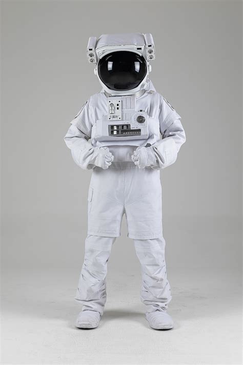 우주생활 태권도 준비자세를 취하는 우주인 유토이미지 상세페이지 베이직샵 사진 21740309