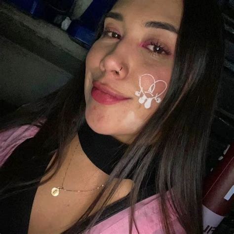 Loree Rola Threads Say More