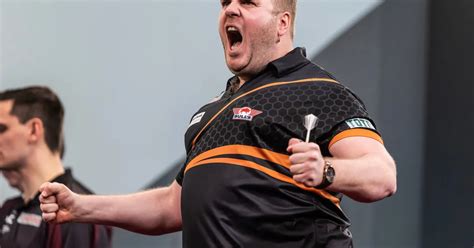 Speelschema Zaterdagmiddag Op European Darts Grand Prix Met Van