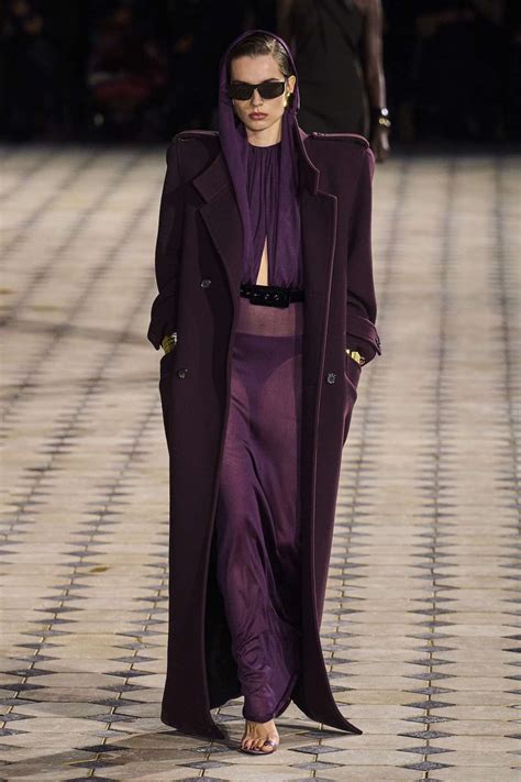 Come Abbinare Il Viola Outfit Amica