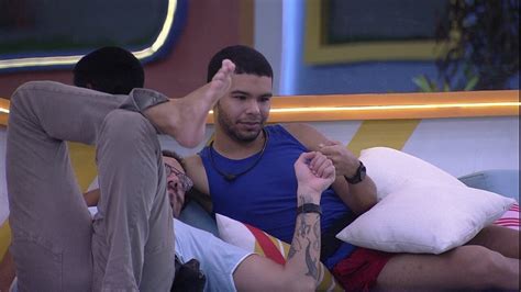 Antes De Noite De Elimina O Eliezer Diz Para Vinicius No Bbb Se O Pior Acontecer Corra