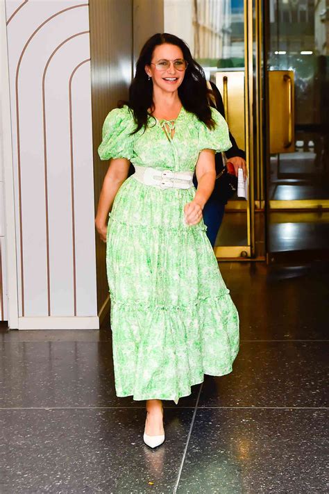 Kristin Davis Just Wore This Popular Summer Dress Trend