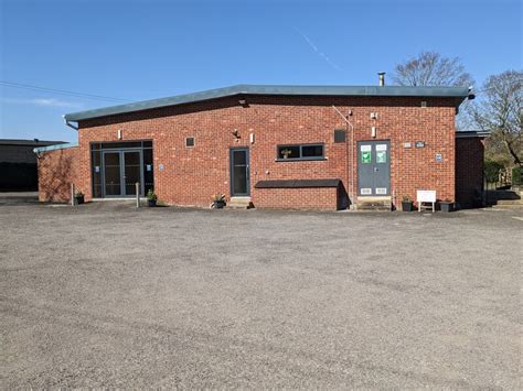 Bushley Village Hall © Fabian Musto Geograph Britain And Ireland