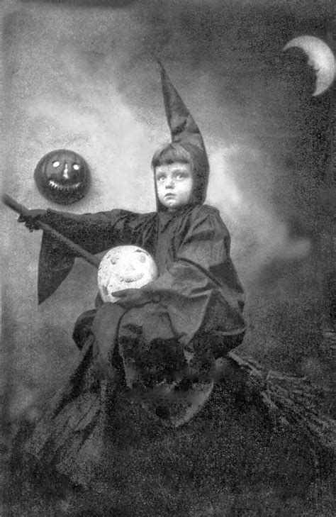 Halloween Costumes From 1900 At Marion Akers Blog