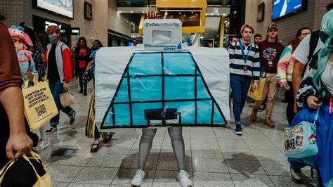 Mcm Comic Con Popverse