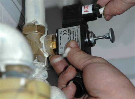 Montaj Detector Gaze Senzor Electrovalva Bucuresti