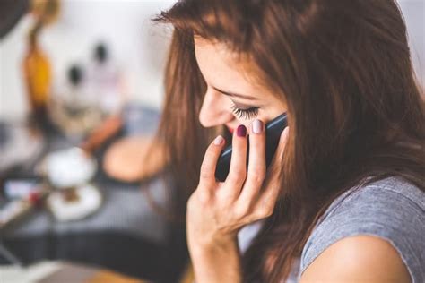 कैसे पता करें कि गर्लफ्रेंड सेक्स के लिए राजी है How To Know Your