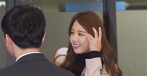 배지현 남편 류현진과 함께 귀국 포토엔hd