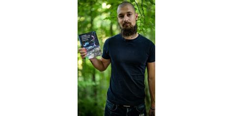 Asnières Lès Dijon Ludovic Ibba Raconte Dans Un Livre Ses