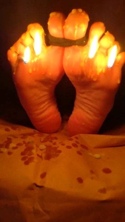 Les Pieds De Ma Femme Tourmentés Cire Feu Pied Chaud Xhamster