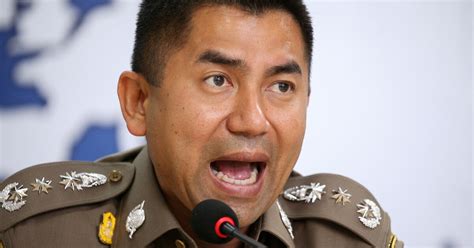 Quién Es ‘big Joke El Policía Mediático Y Monje Budista Encargado De